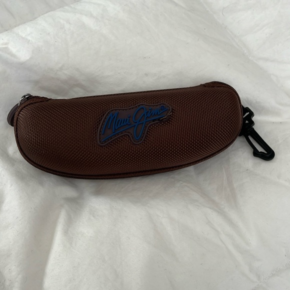 Maui Jim | Accessories | Maui Jim Sport Sunglass Case | Poshmark